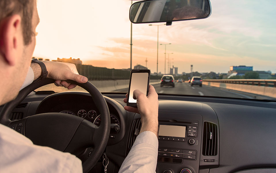 Avoiding Accidents From Distracted Driving